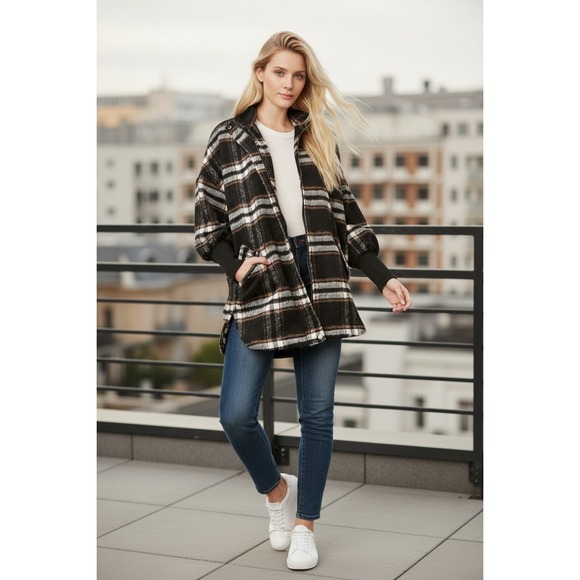 Steve Madden | Jackets & Coats | Steve Madden Plaid Shacket Womens ...